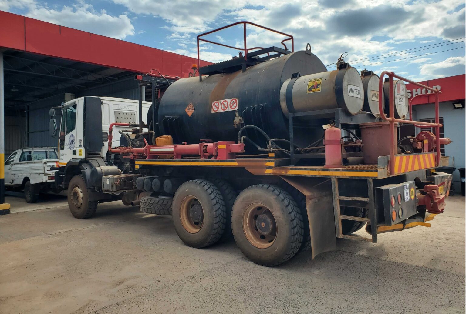 Bulk Emulsion – Mbogo Mining & General Supply